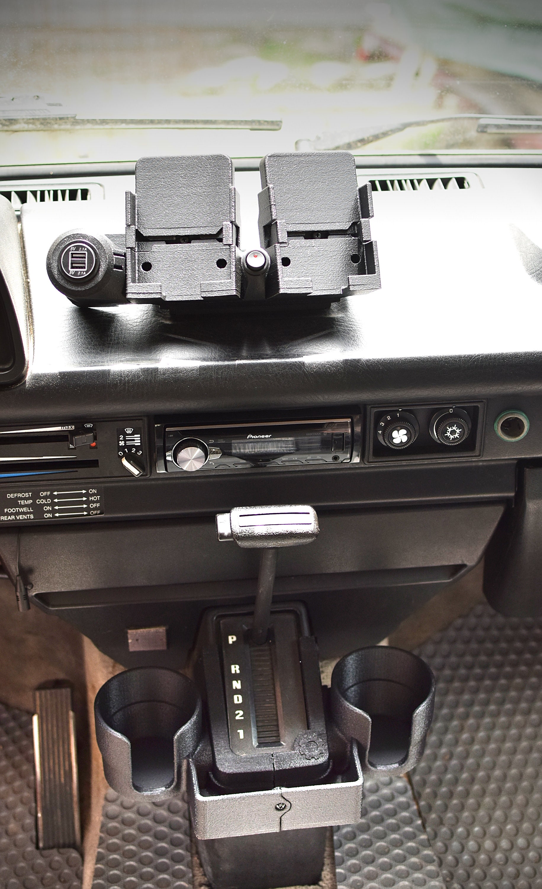 VW Vanagon Cell Phone Mount (powered, Not Powered) - Etsy UK