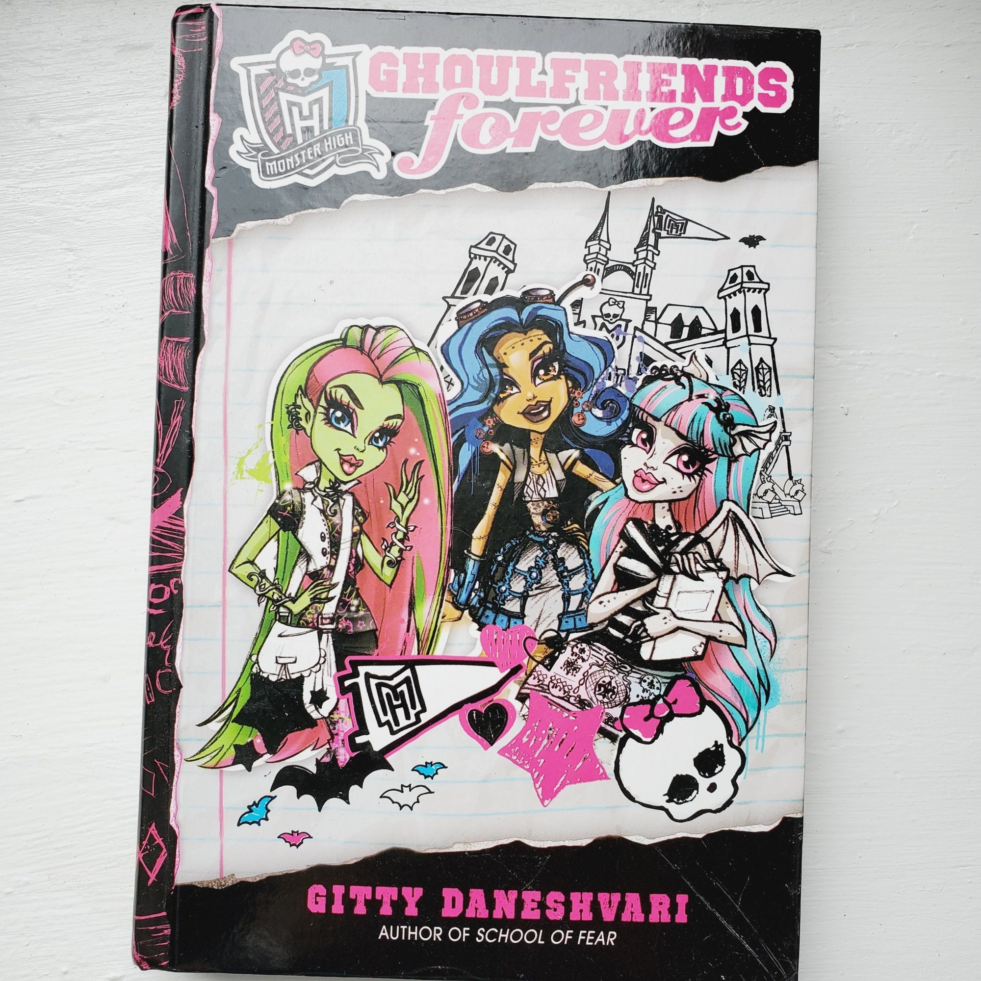Monster High Drawing Book