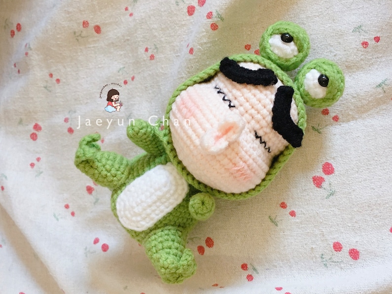 Frog Costume Shin-chan Amigurumi PDF Pattern by Jaeyunchan Handmade ...