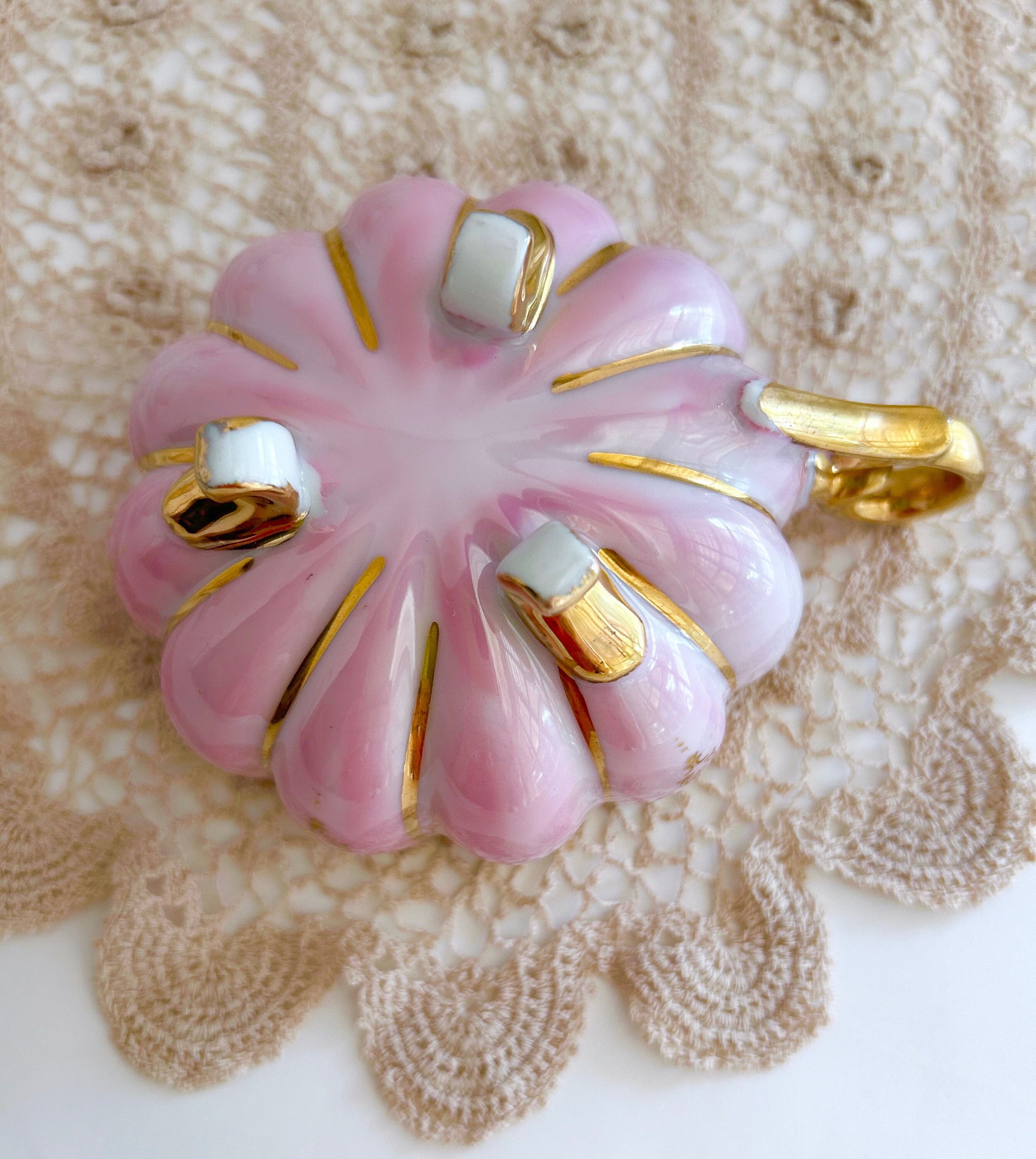 Vintage 1940s OPALESCENT PINK Vintage Royal SEALY Japan Gold Gilt ...