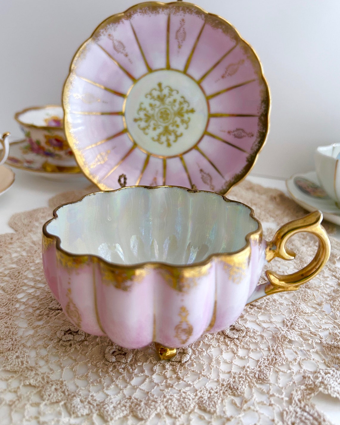 Vintage 1940s OPALESCENT PINK Vintage Royal SEALY Japan Gold Gilt ...
