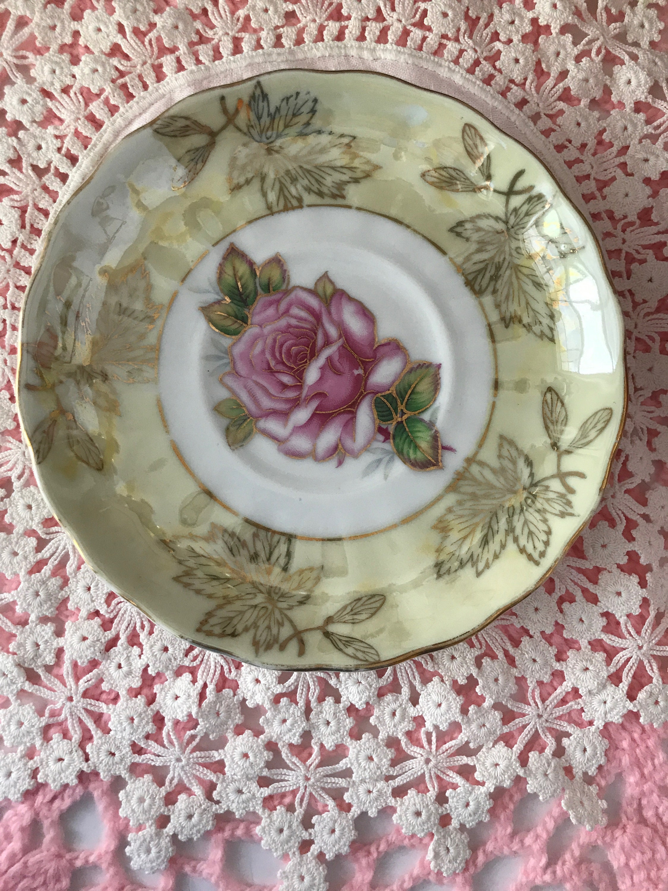 Vintage L M Royal Halsey Japan Iridescent Pastel YELLOW With Large PINK ...