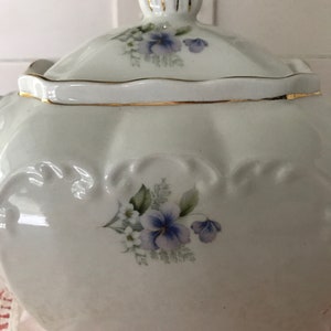 Vintage WINDSOR Cube Teapot BLUE PANSIES Gold Gilt Made in England ...