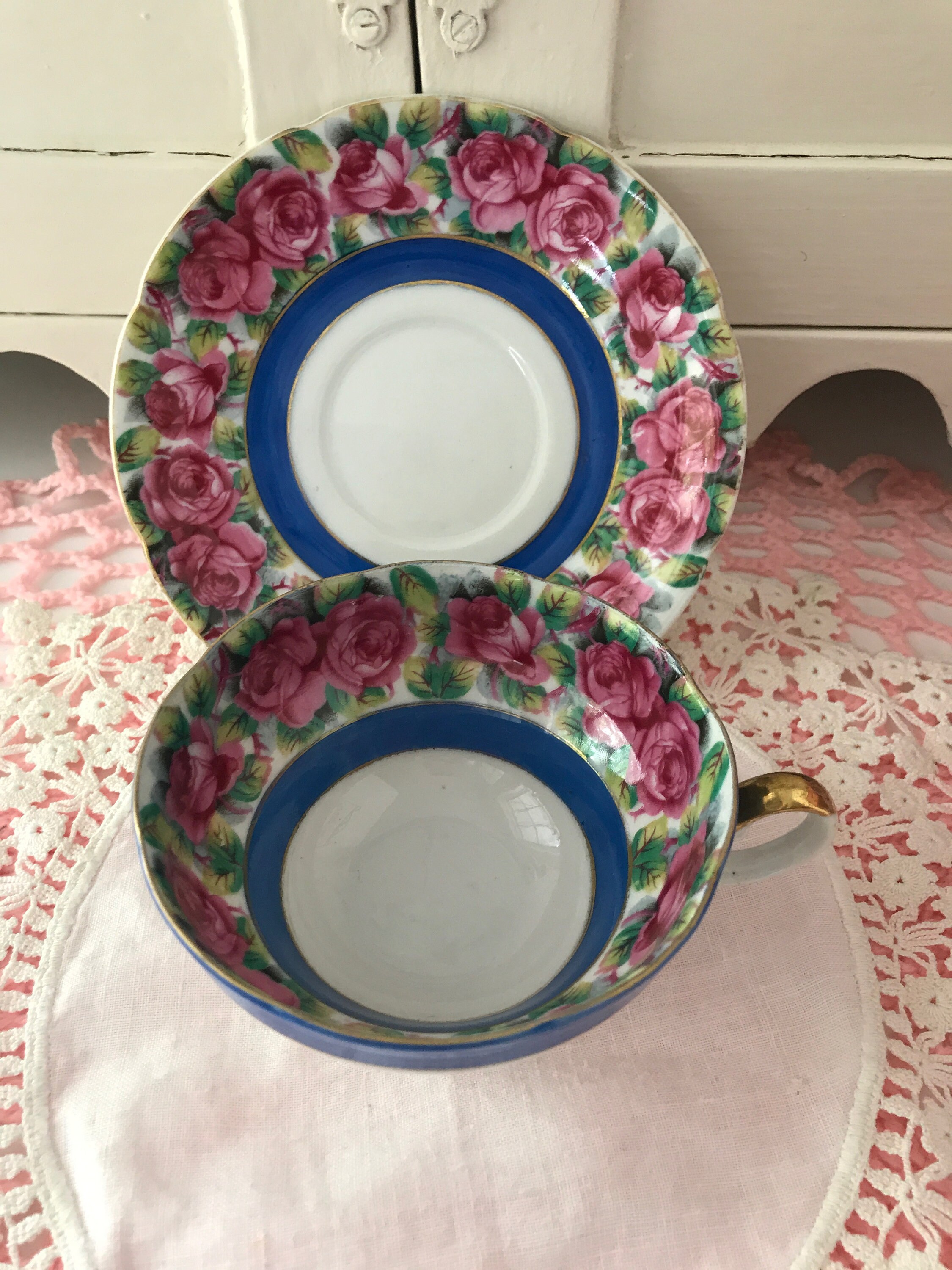 Vintage JAPAN Bond Ware Hand Painted PINK Cabbage ROSES Gold Gilding ...