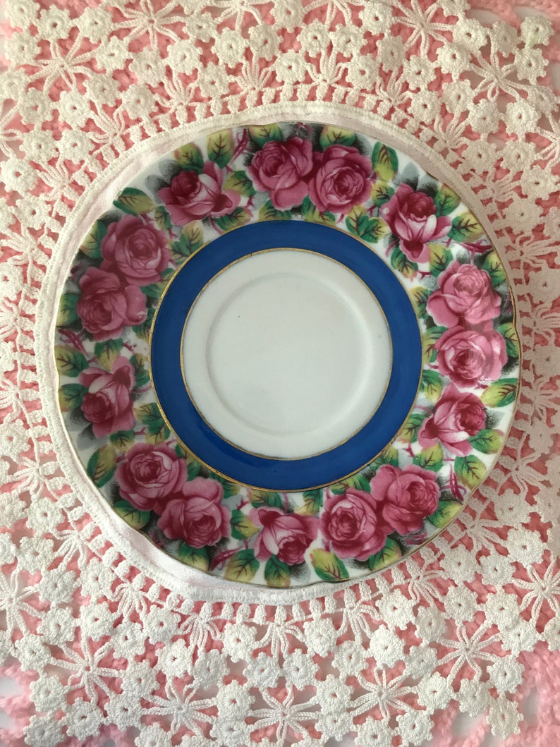 Vintage JAPAN Bond Ware Hand Painted PINK Cabbage ROSES Gold Gilding ...