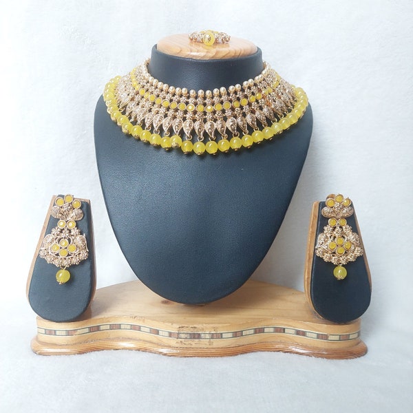 Yellow Jewelry Set - Etsy