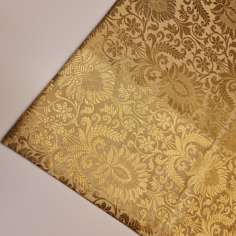 Luxurious Ornamental Paisley Gold Metallic Print Indian Poly - Etsy