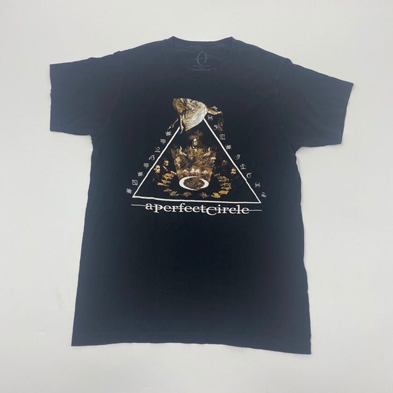 A Perfect Circle Shirt Tour - Etsy New Zealand