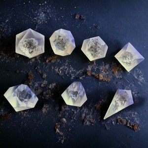 Dnd Dice Mold Set With Blanks/geode Mold- Various D6 and D4 Shapes ...