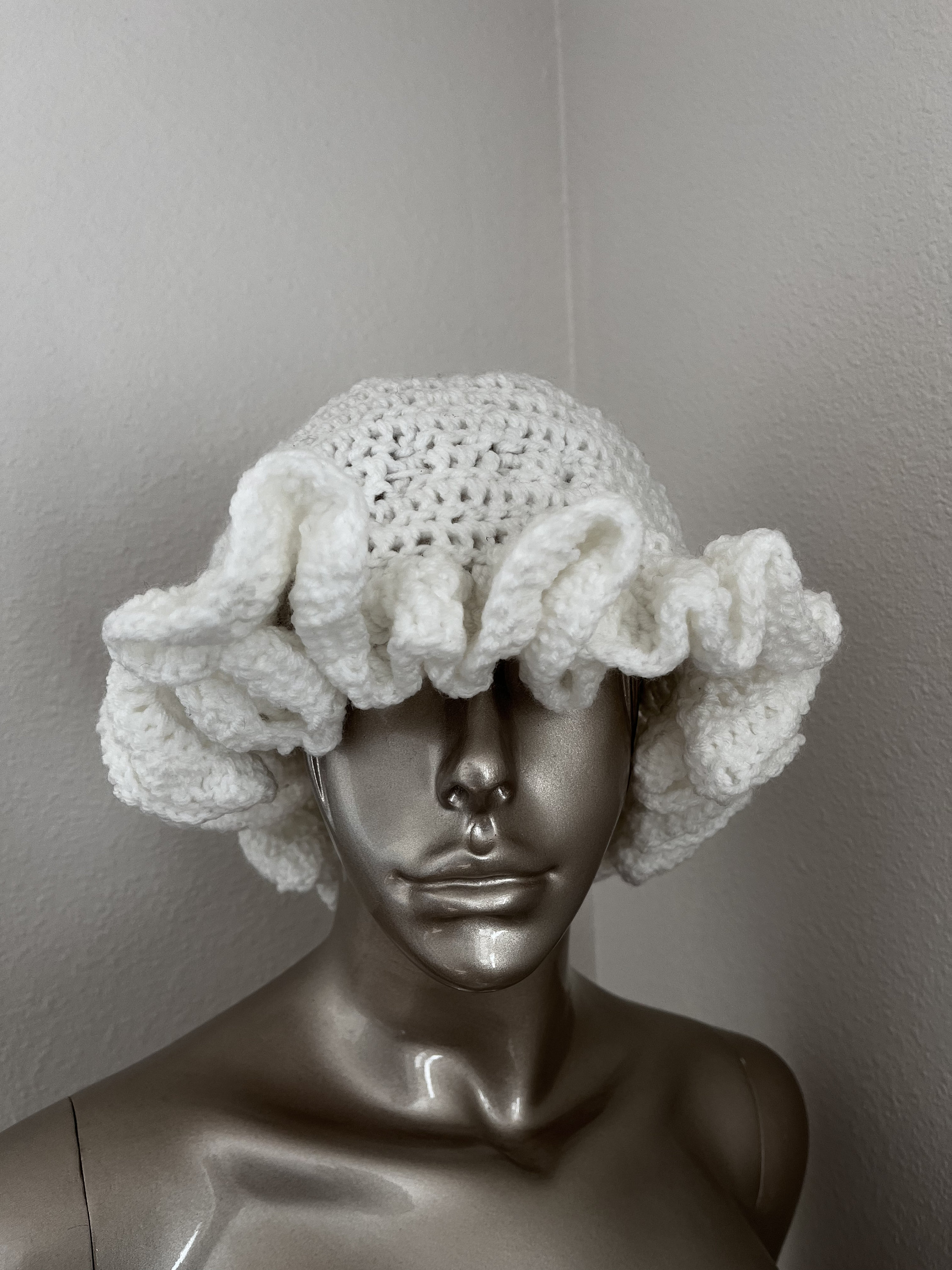 White Crochet Ruffle Bucket Hat - Etsy