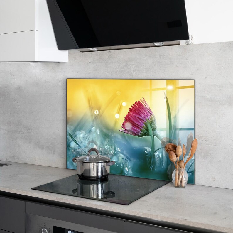 A Delicate Daisy in the Meadow Colorful Backsplash, Stain Protection ...