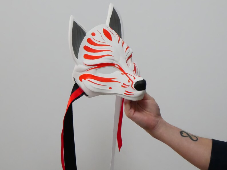 Traditional Kitsune Mask a Traditional Mask for Wearing & Deco ...