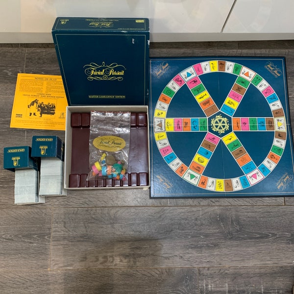 Trivial Pursuit - Etsy UK