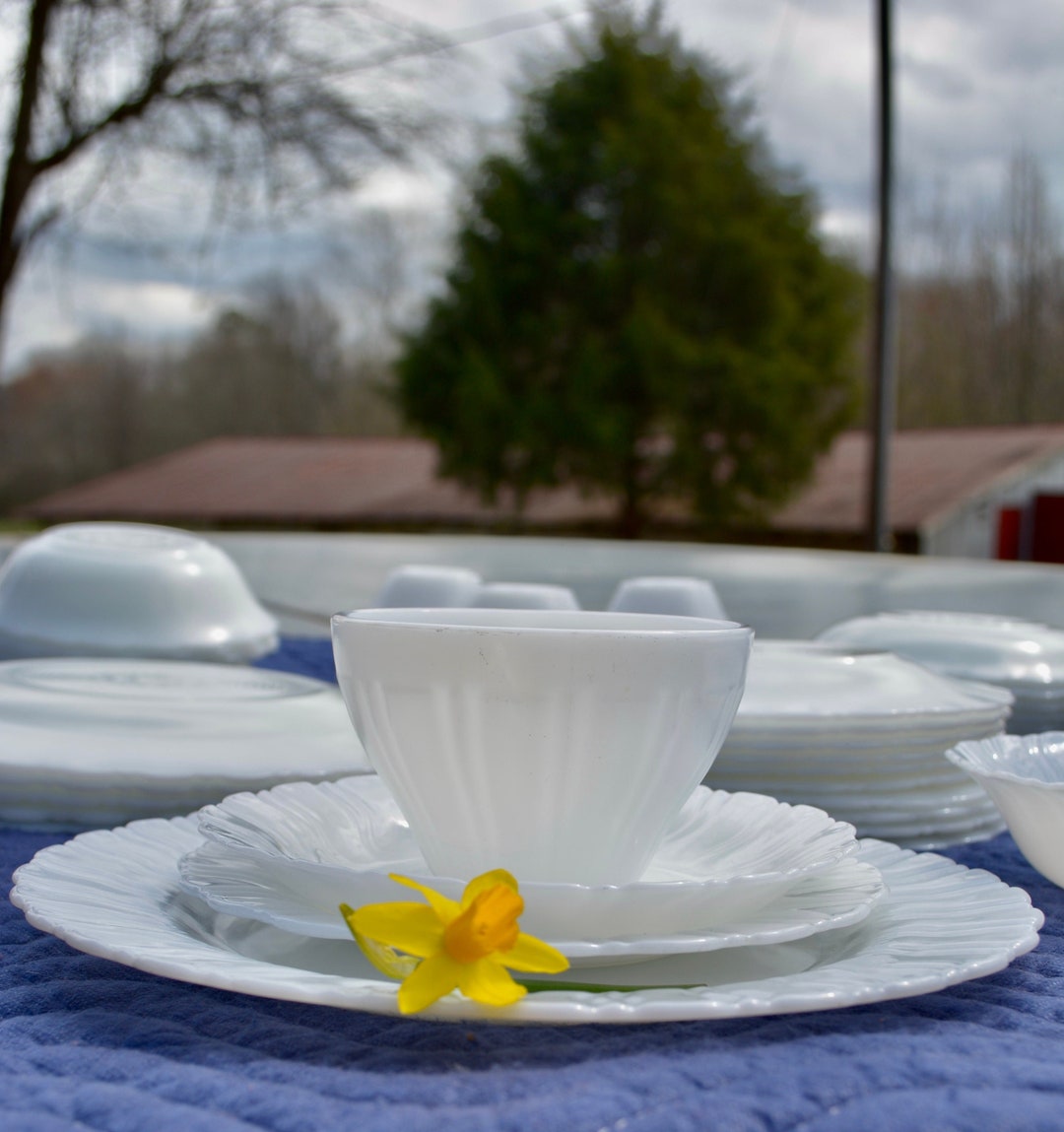 Vintage Corning Toughen Milk Glass Dish Set: Princess Swirl Pattern - Etsy