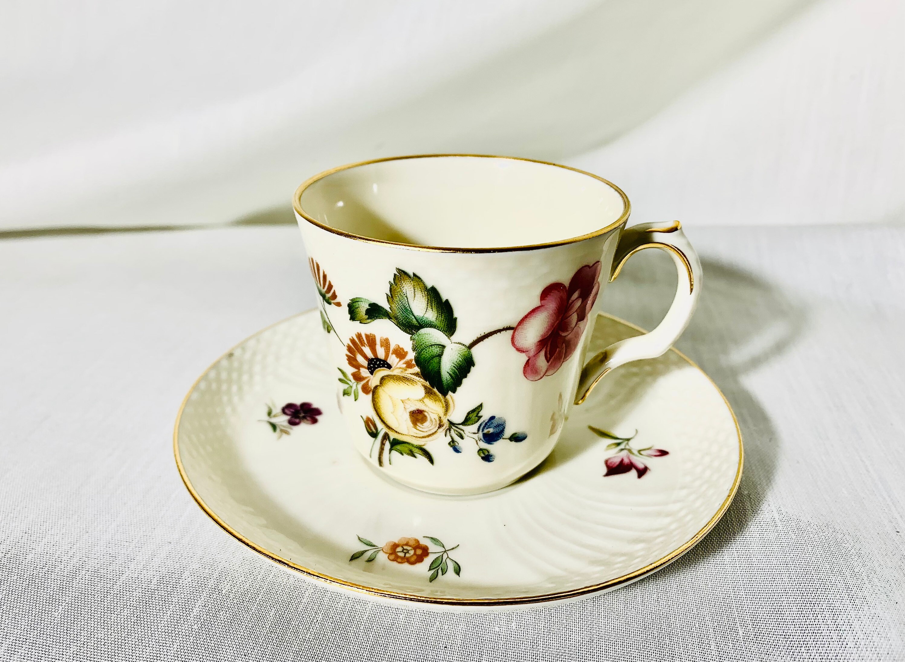 Vintage Royal Copenhagen Tea Cup & Saucer 910 / 1546 Rare Limited ...