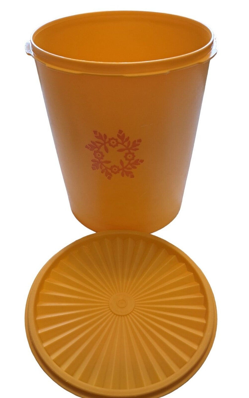 Tupperware Vintage Sugar Flour Yellow Canister Container & Lid 805-6 ...