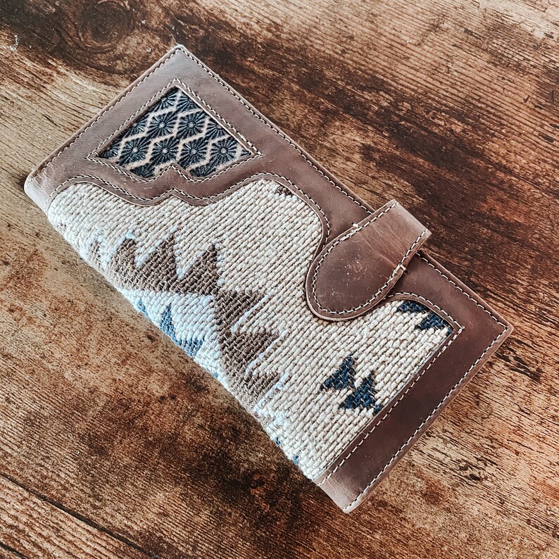 Western Leather Saddle Blanket Wallet - Etsy