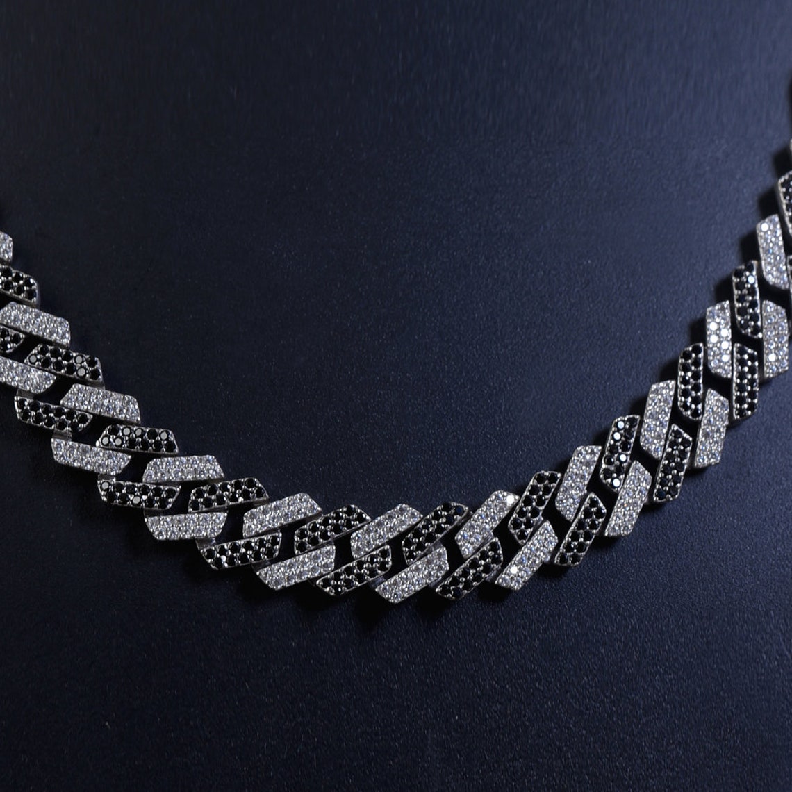 Cuben Link Chain Miami Style Hip-hop Chain Studded With Cubic Zirconia ...