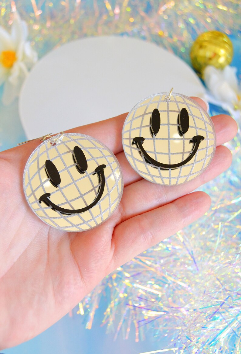 Acrylic Disco Smiley Happy Face Groovy 70s Retro Dancing Queen - Etsy