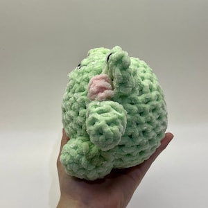 Cute Green Frog Plushie - Etsy