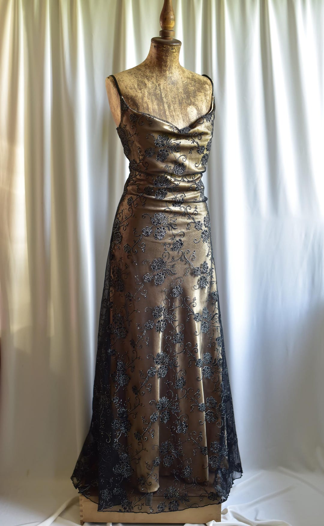 Vintage Y2K Vampire Open Back Vampy Gold Gothic Whimsy Whimsygoth ...