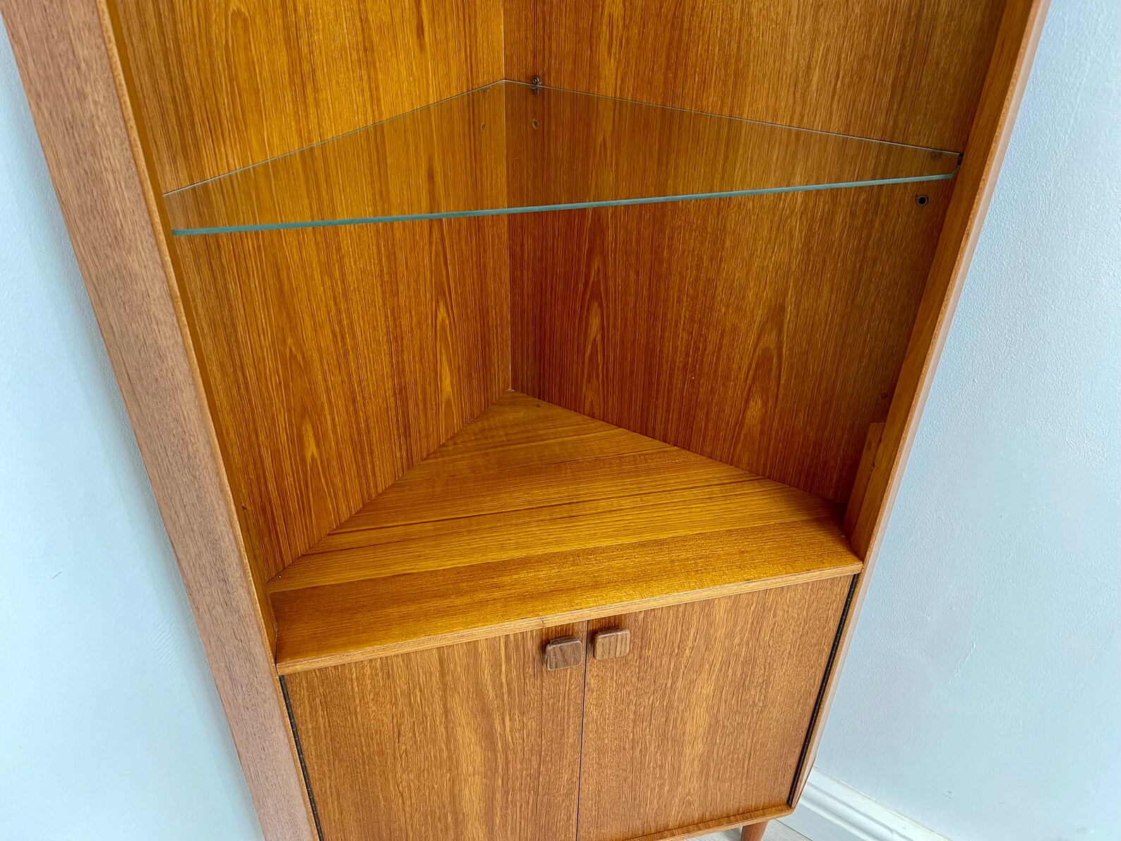 Mid Century Teak Corner Display Unit - Etsy UK