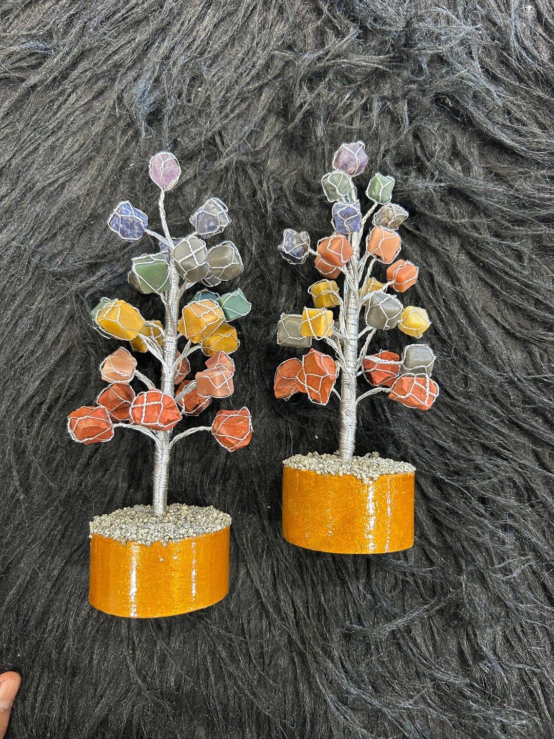 Sevan Chakra Rough Stone Tree | Meditation Tree | Sevan Chakra Tree ...