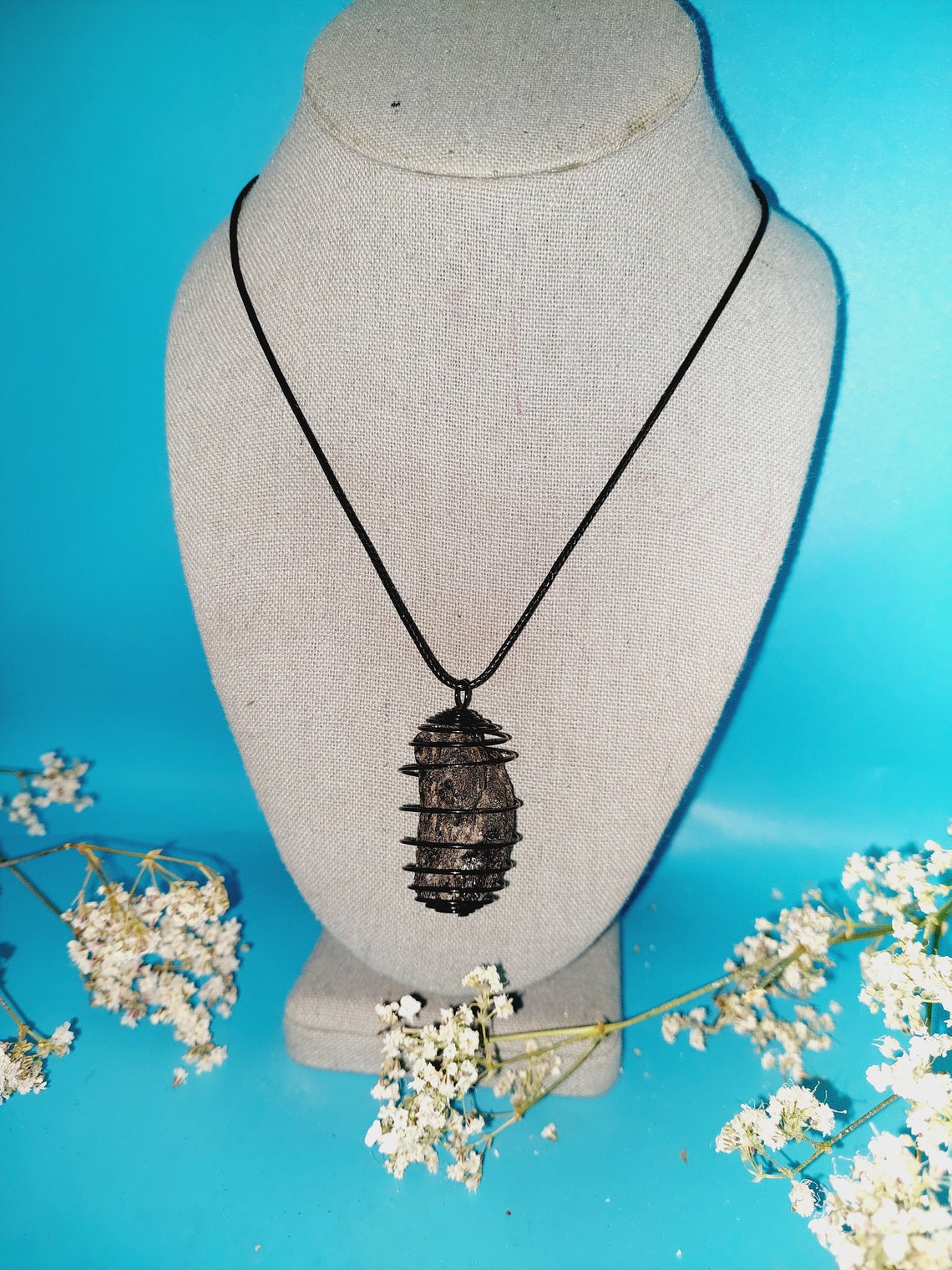 Darwin Glass! Natural Darwin Glass - Darwinite Specimen Necklace - Very ...