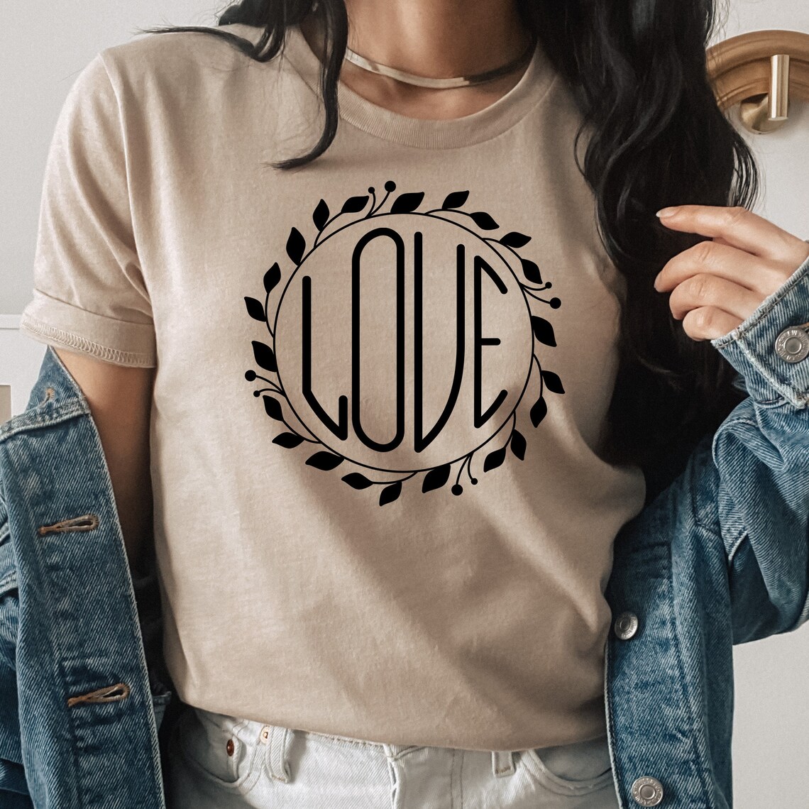 4-letter Monogram Font SVG includes Flower Wreath Circle - Etsy