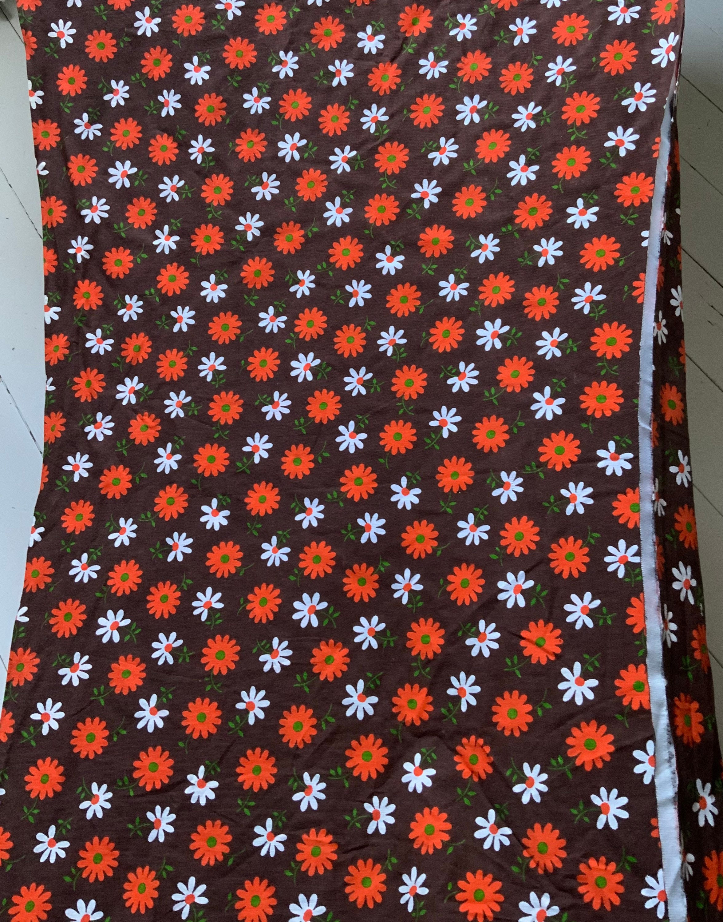 1970s Floral Fabric Brown Vintage Fabric With Orange White - Etsy