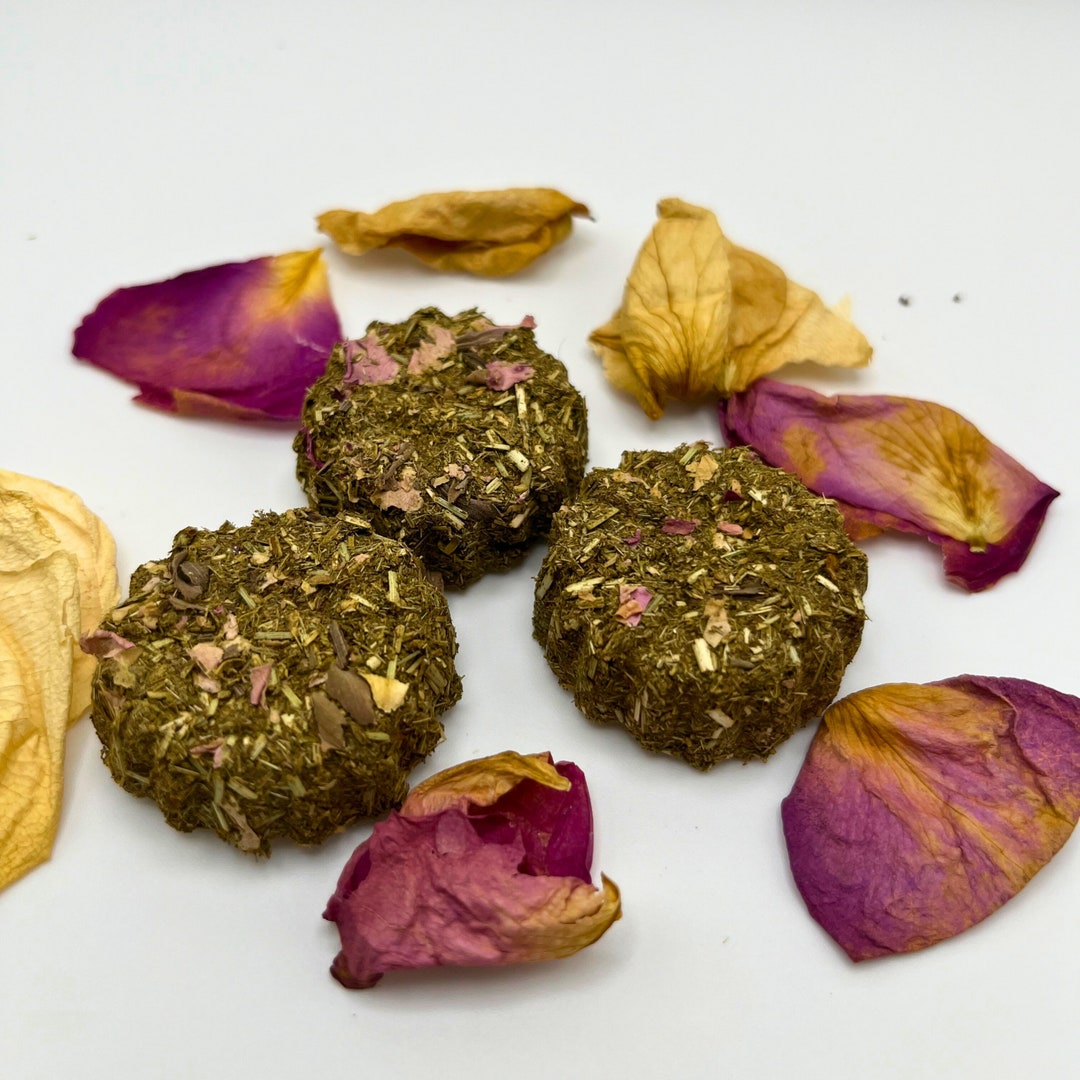 Spring Flower Hay Bites, Spring Time Hay Treats for Bunnies, Healthy ...