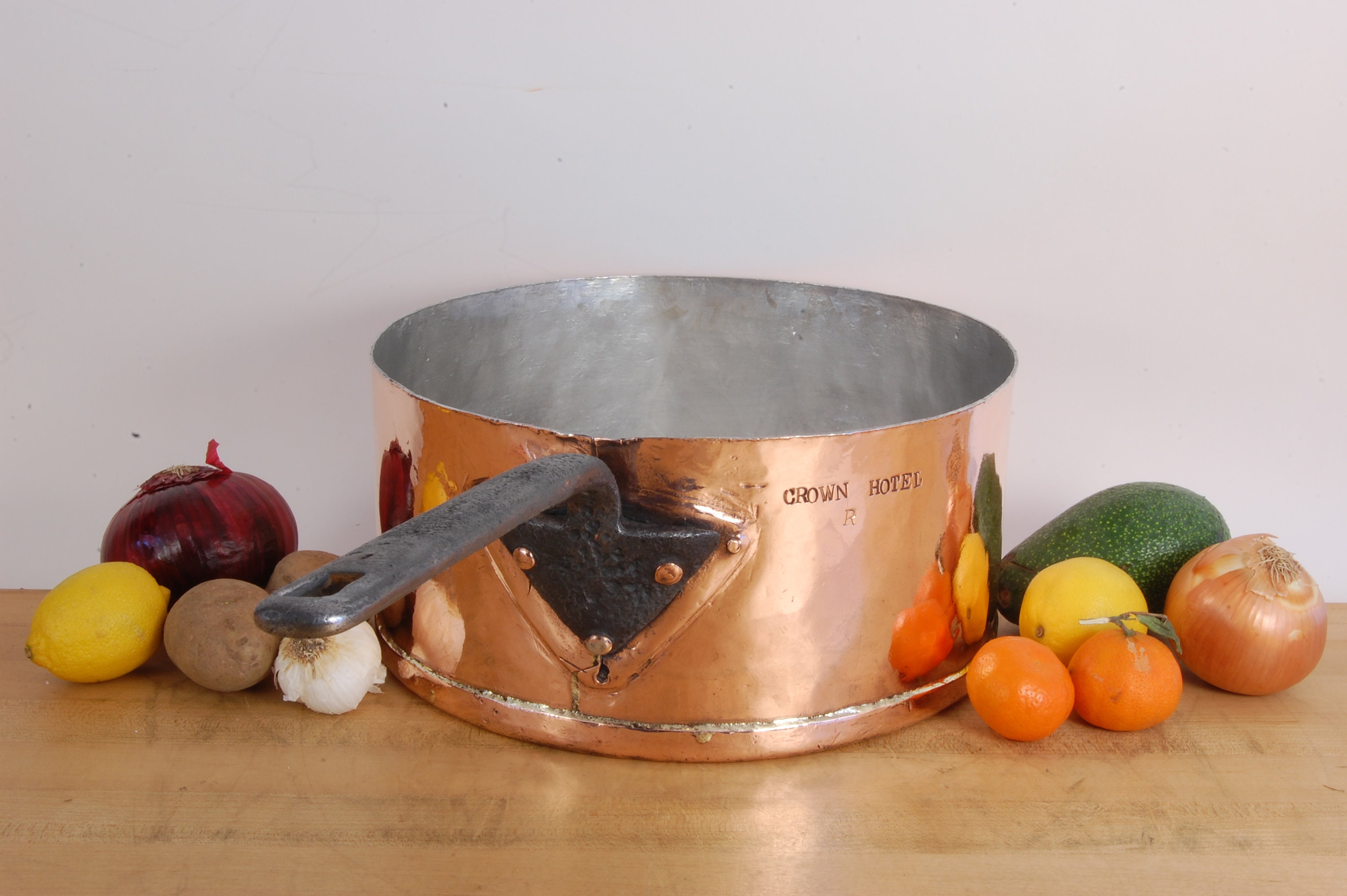 NEW TIN Crown Hotel Stamped Vintage Copper Saucepan. 1.3mm, 9lb. We ...