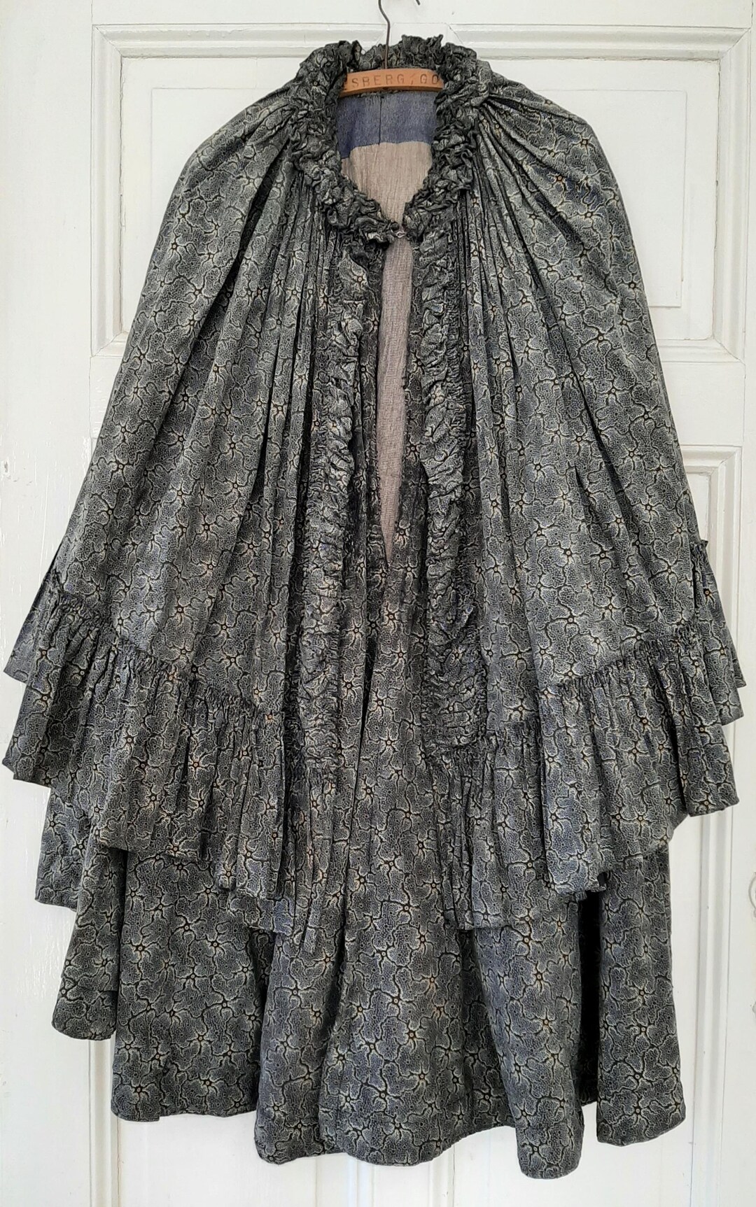 RARE! Antique Cape*peasant Cape*traditional Cloak*antique Traditional ...