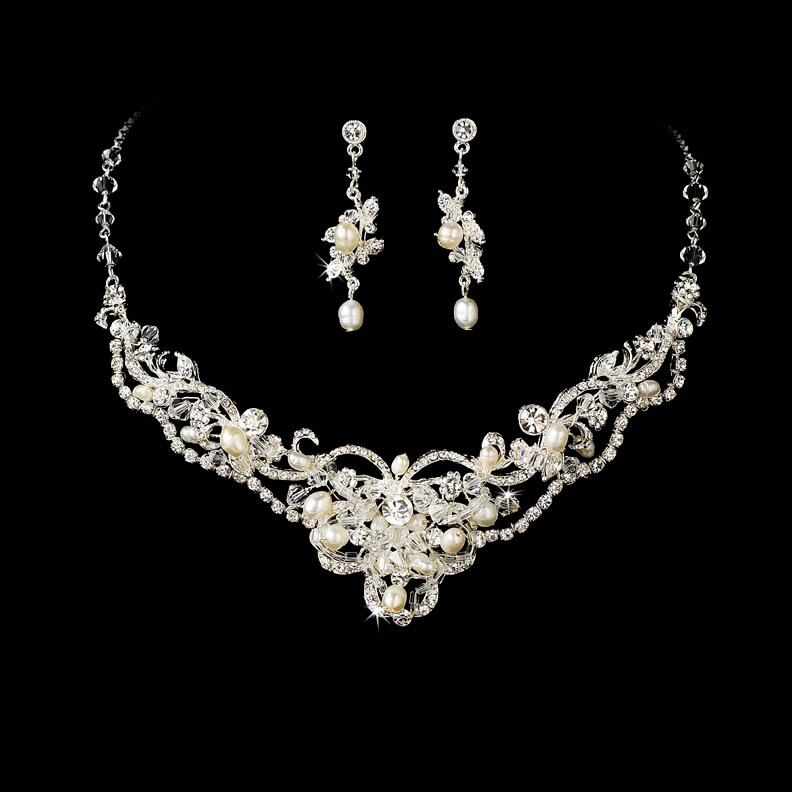 Freshwater pearl necklace and earring set store
