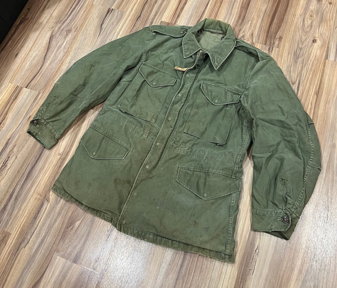 Small Regular Vintage 1950s US Army Distressed Military Field Jacket ...