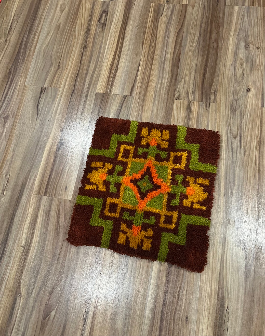 Vintage 70s Pattern Hook Latch Square Rug Handmade Home House Decor ...