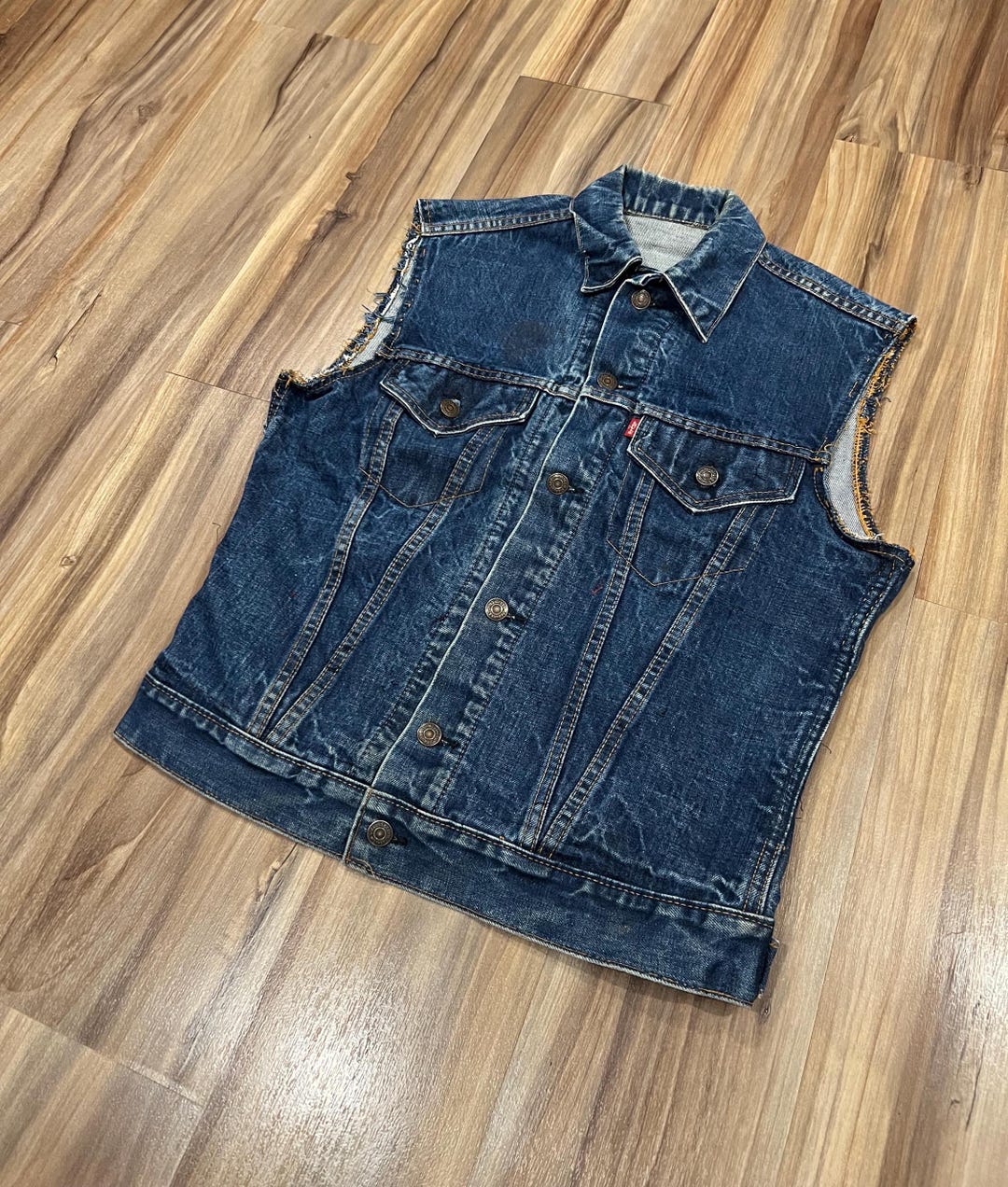 Medium Vintage 70s Levi's Denim Jean Trucker Cut-off Vest Dark Wash USA ...