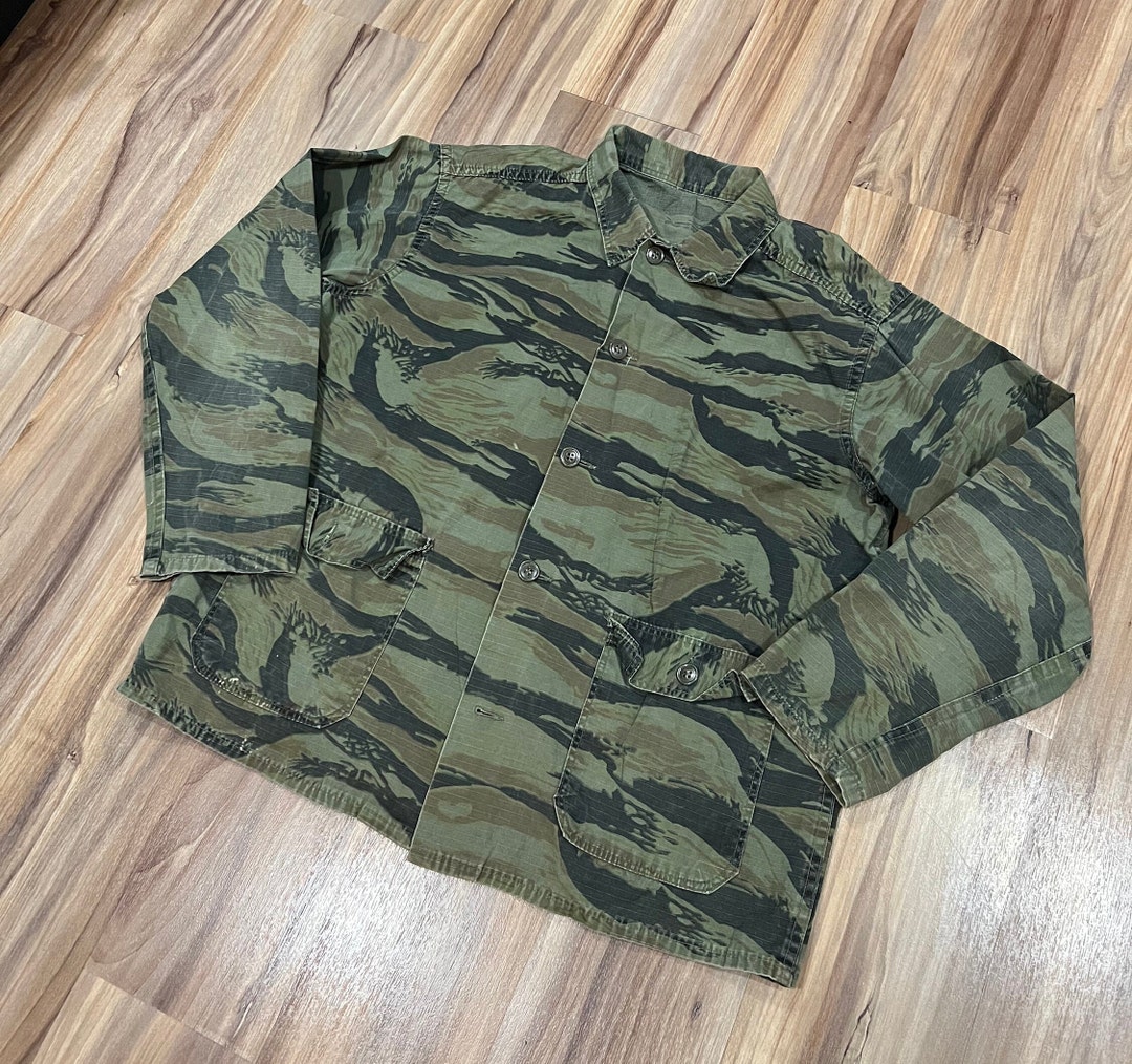 Medium Vintage 70s Tiger Stripe Camo Hunting Jacket Shirt Cotton ...