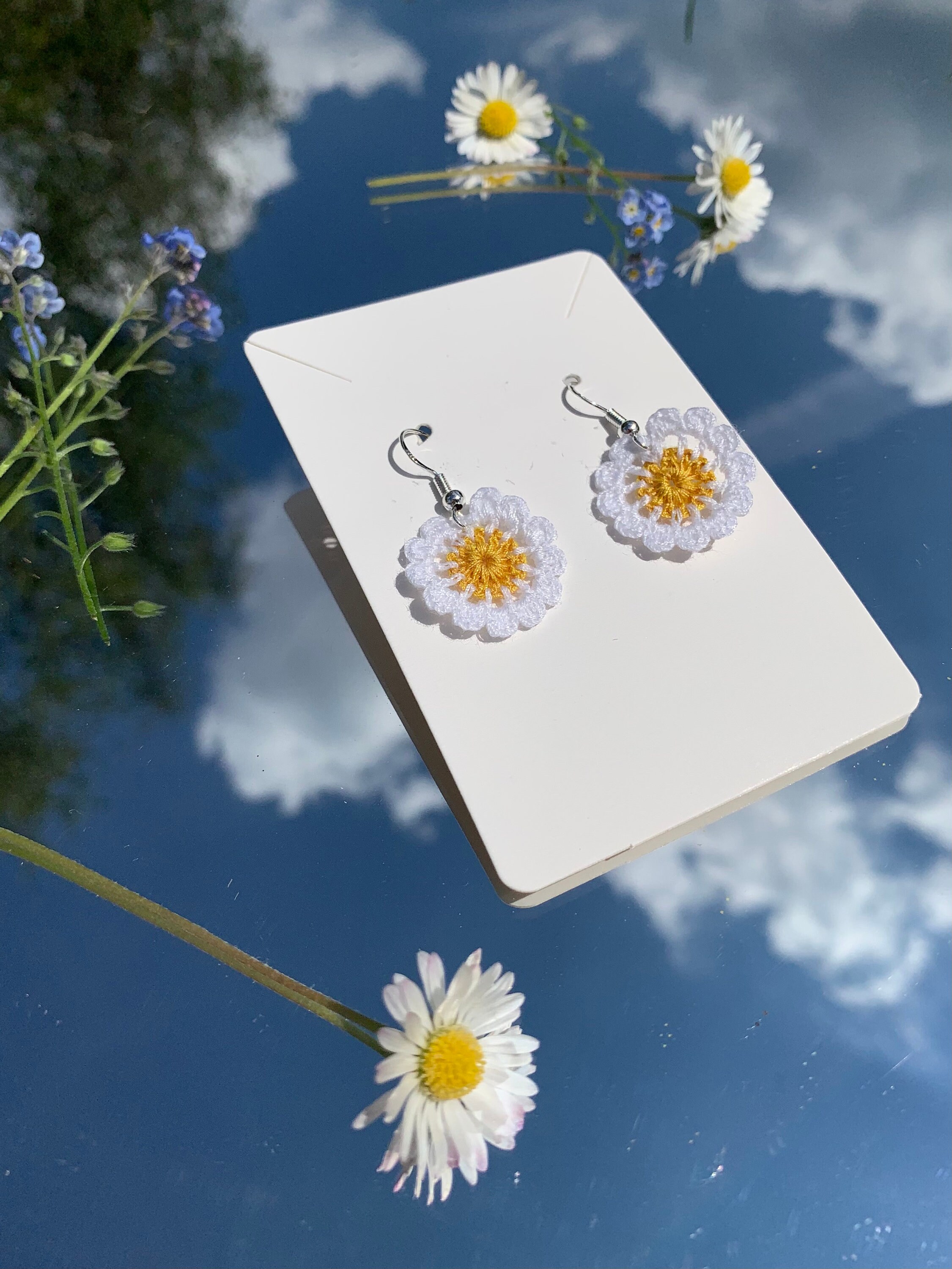 Crochet Daisy Earrings - Etsy UK