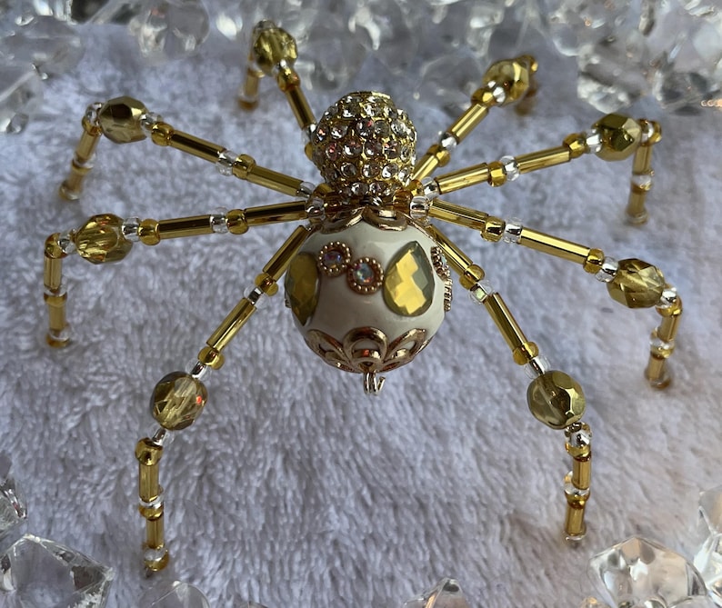 Christmas Spider, Ornament, Spiderville, Beaded Spider - Etsy