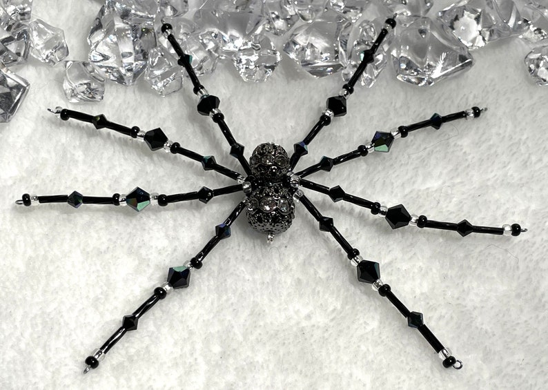 Christmas Spider, Ornament, Spiderville, Beaded Spider - Etsy