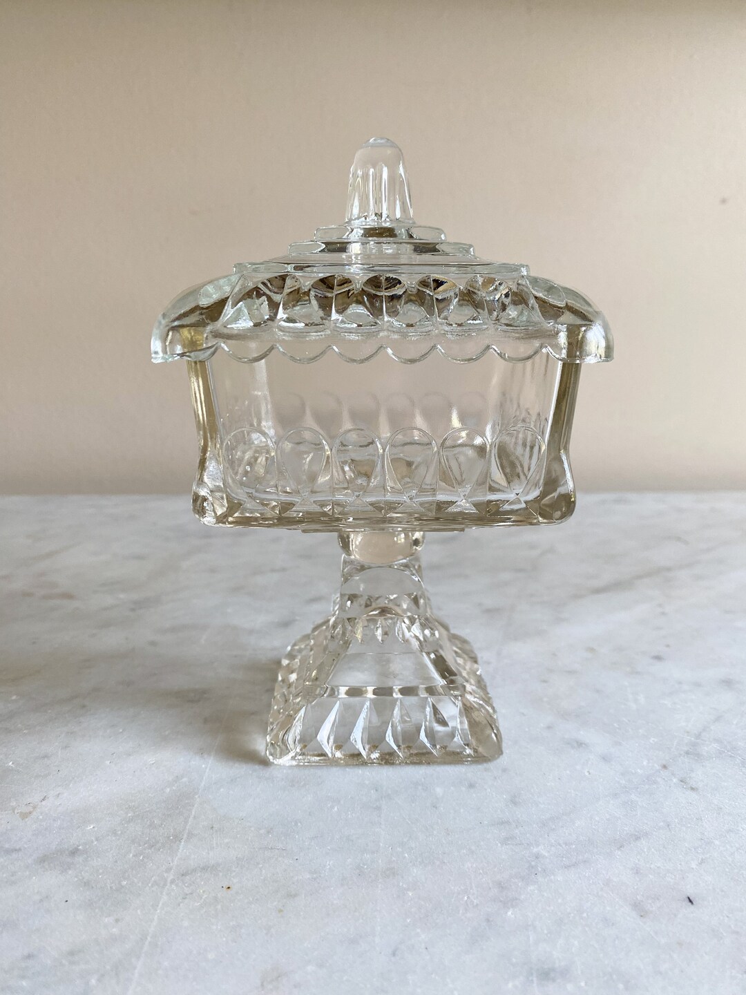 Vintage Cut Glass Pedestal Box With Lid - Etsy