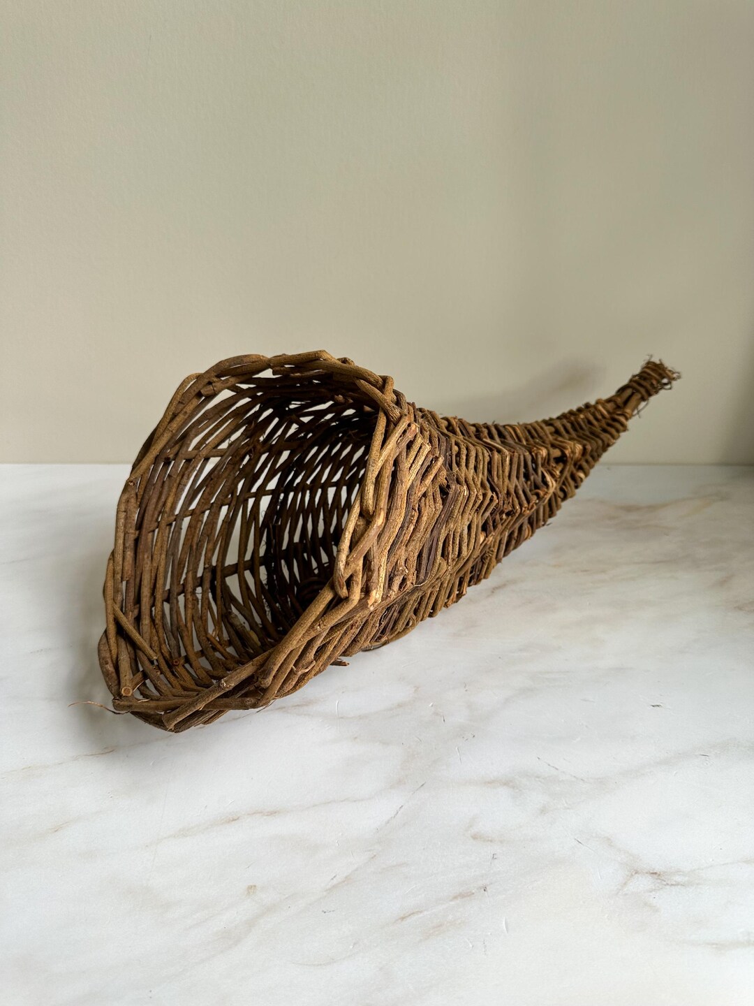 Vintage Grapevine Cornucopia - Etsy