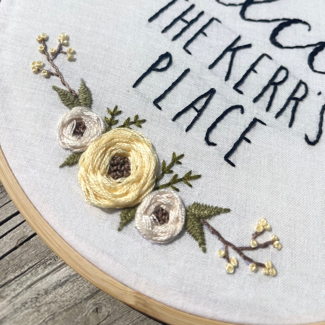 Custom Embroidered Welcome Sign - Floral Embroidery - Family Name ...