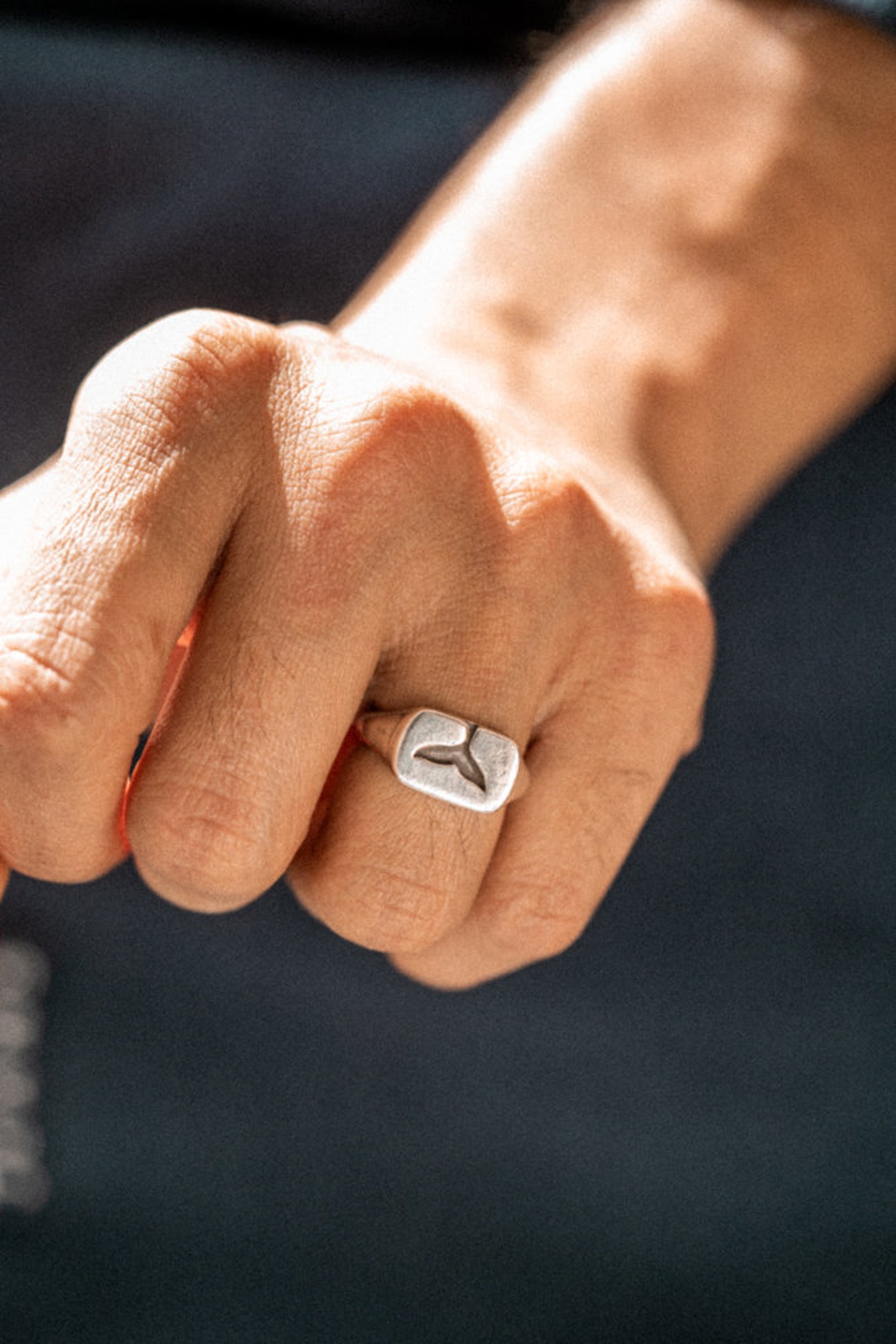 The Buriburi Signet Ring - Whale Tail Design in 925 Sterling Solid Silver - Surf Coast ...