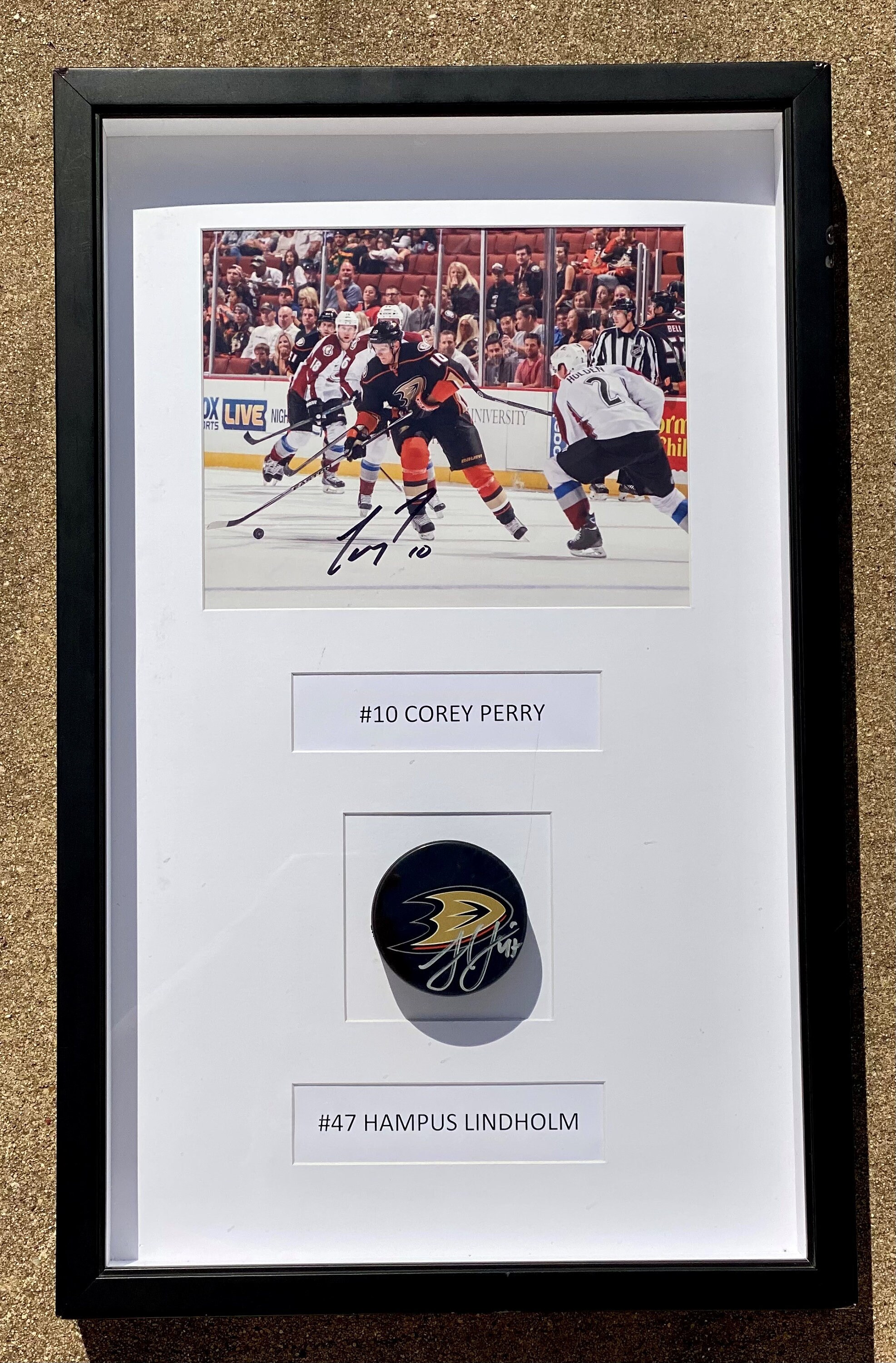 Corey Perry & Hampus Lindholm: Signed Photo, Signed Hockey Puck, Boston ...