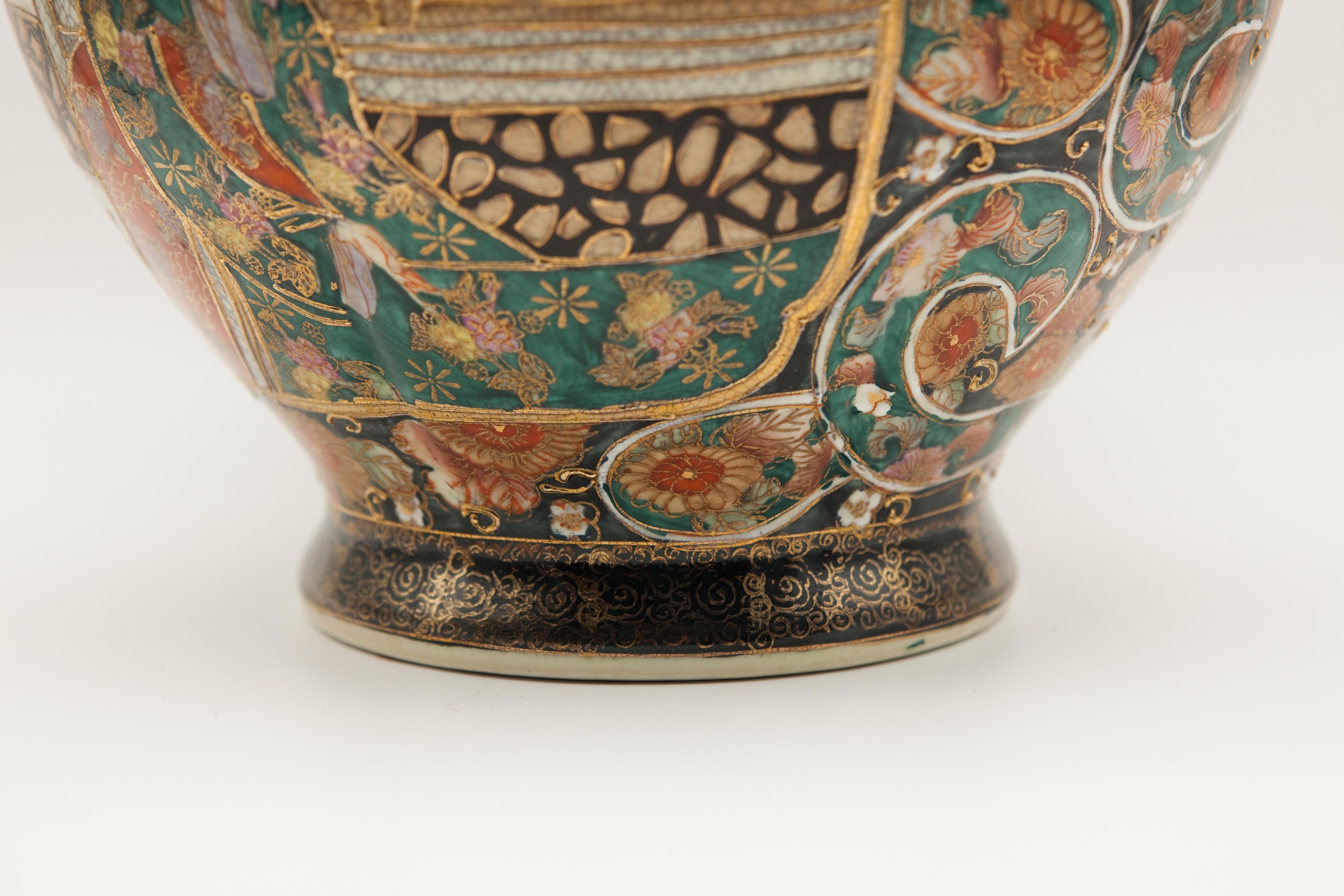 Satsuma Ginger Jar With Lid Decorated With a Geisha and - Etsy