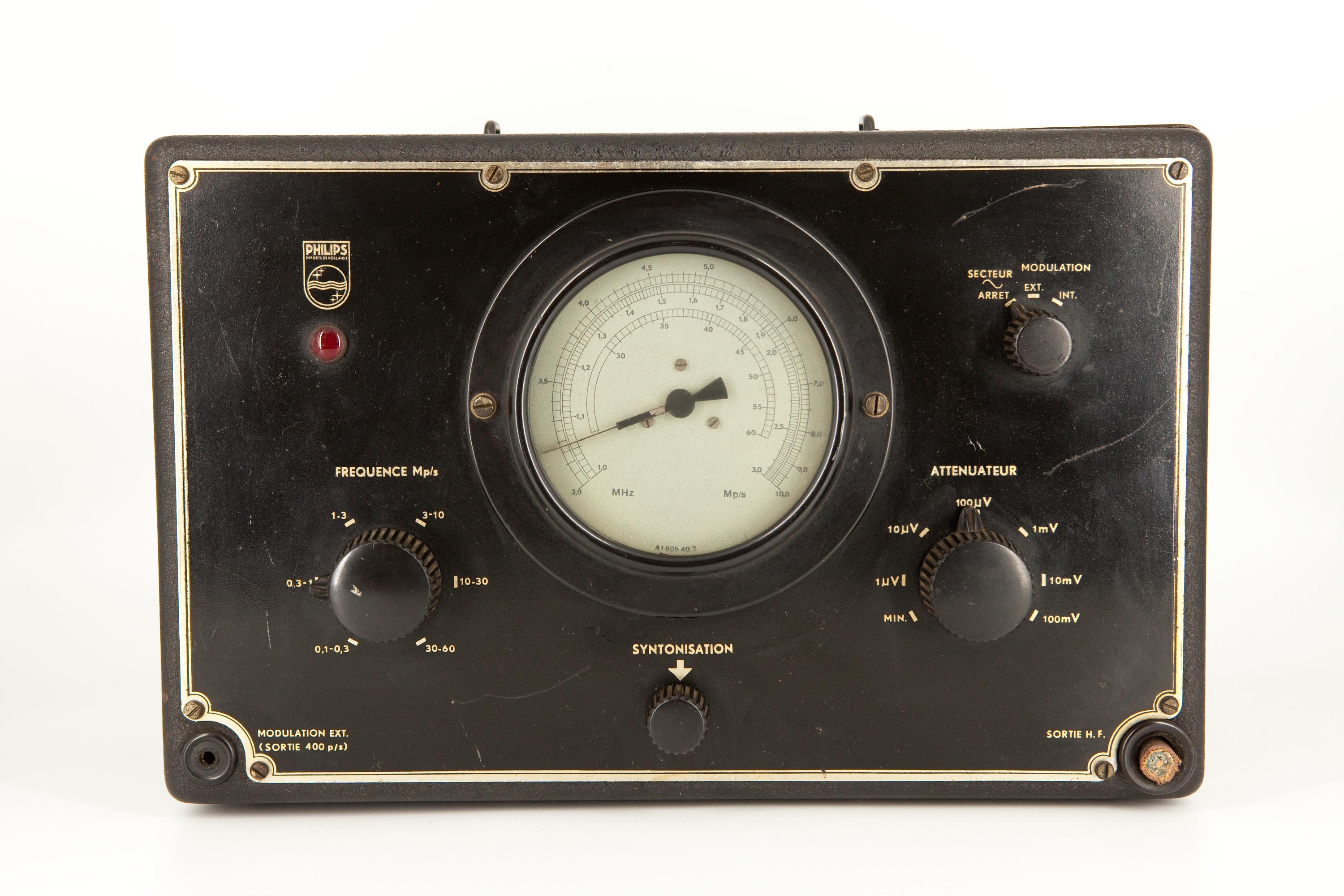 Analog Signal Generator to Decorate a Vintage Room Perfect as Designer ...