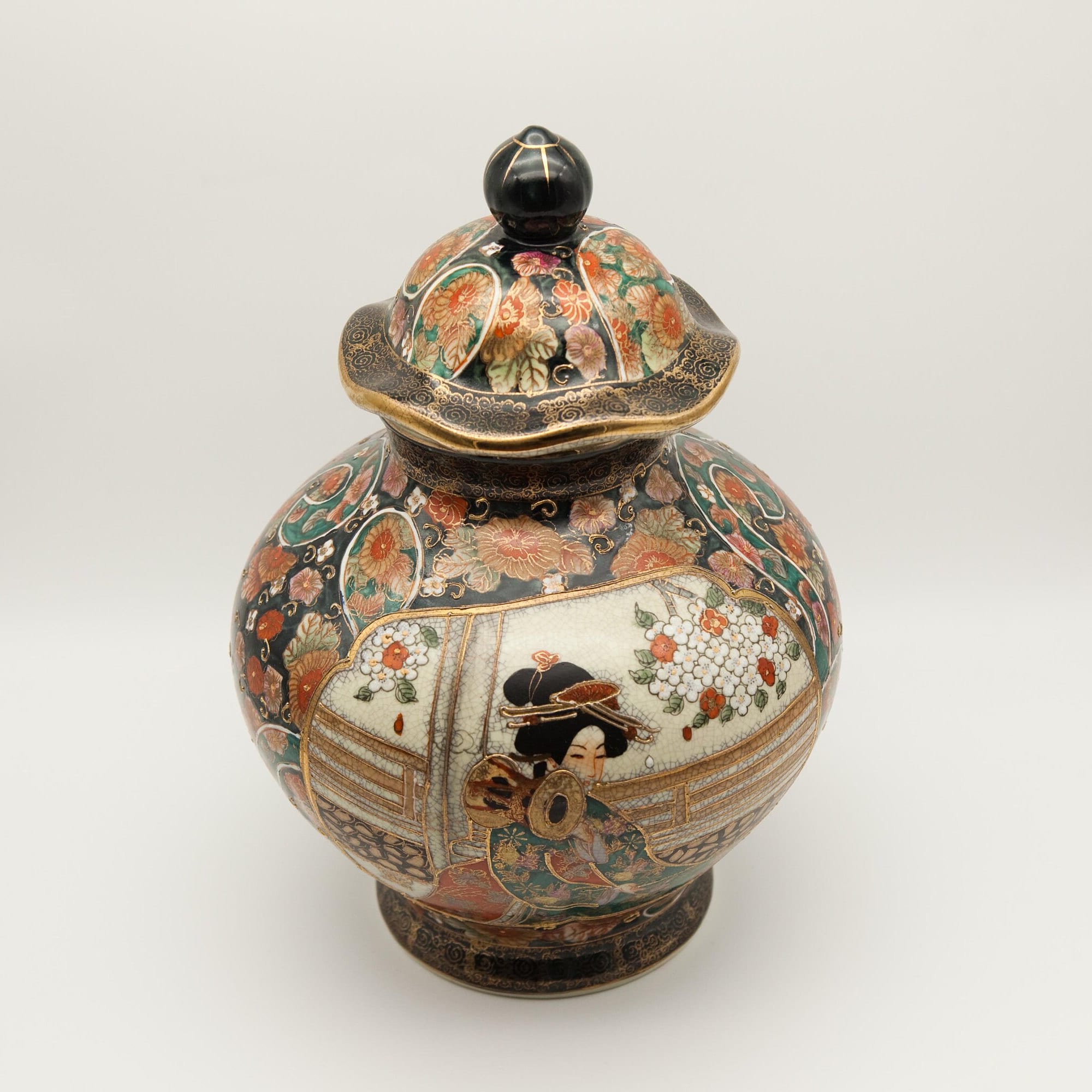 Satsuma Ginger Jar With Lid Decorated With a Geisha and Flowers ...