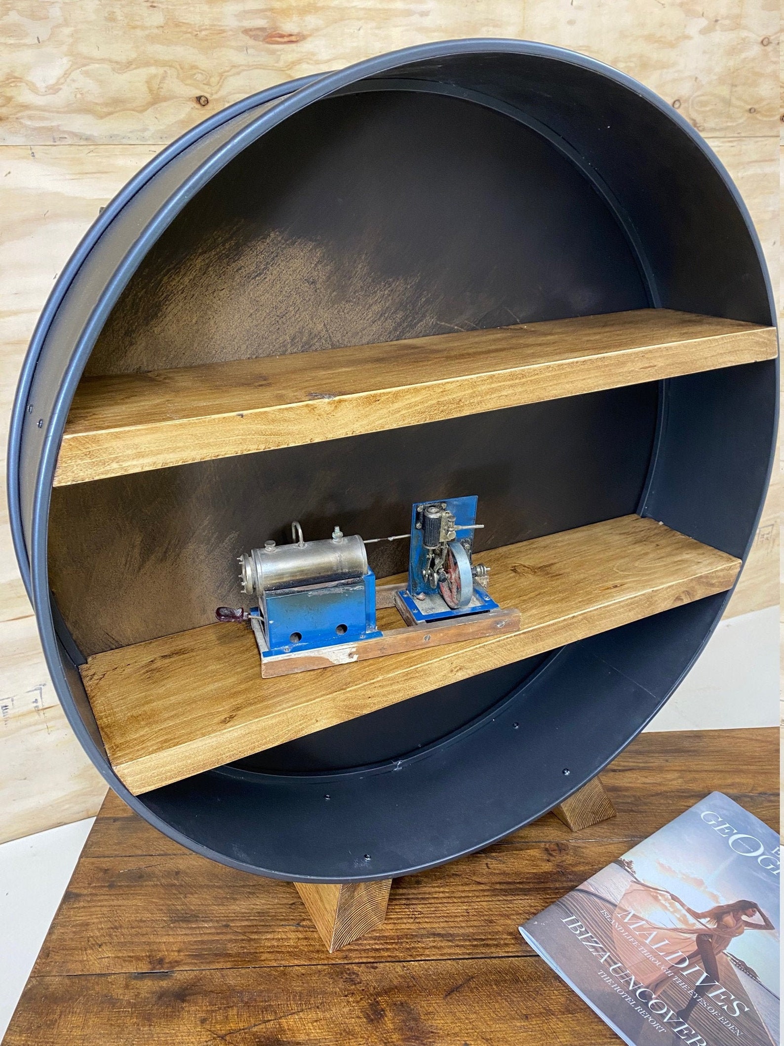 Industrial Style Round Shelf Unit - Etsy UK